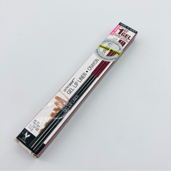 wet n wild | Makeup | Wet N Wild Perfect Pout Gel Lip Liner Crayon Lay ...